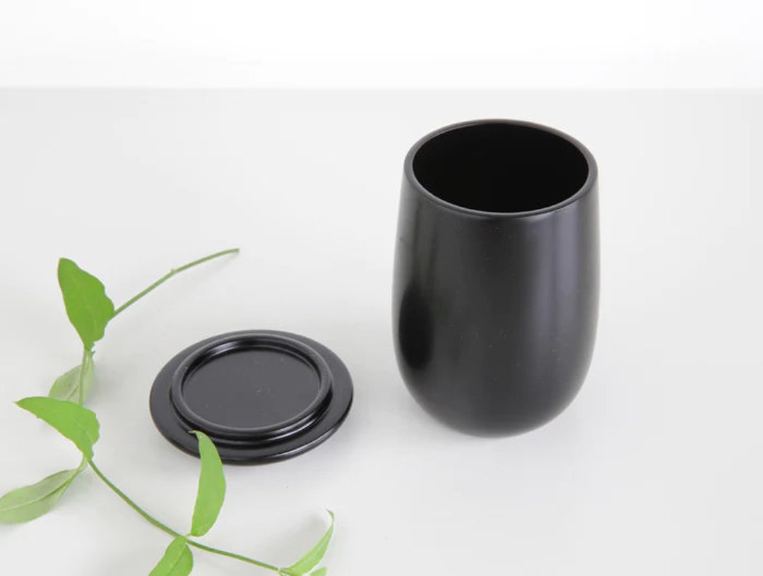 Black Lacquer Curved Pot Elegant Japanese Lacquer Pot for Tea Lovers ...
