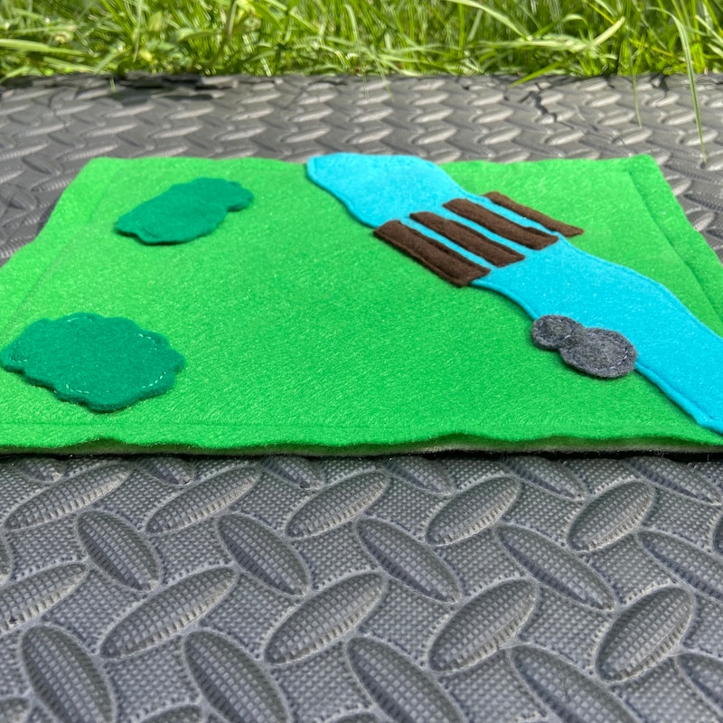 Felt Playmat - Etsy