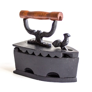 Vintage Antique | Coal Fired Clothes Iron | Hand Forged Cast Iron ...