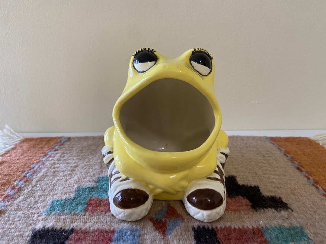 Vintage Frog Kitchen Sink Sponge Holder With Shoes, Ceramic, 1970's ...