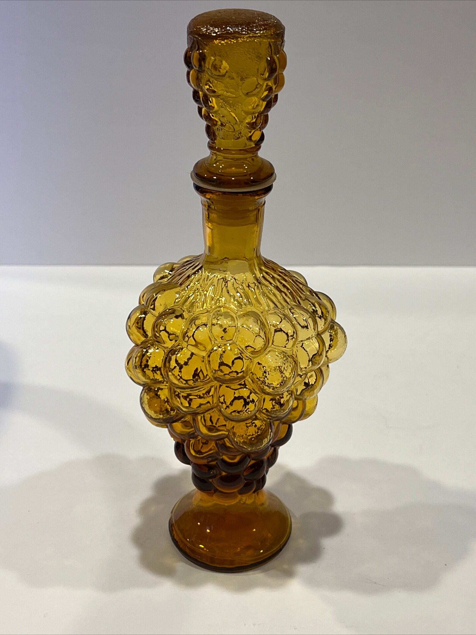 Vintage Italian Glass Decanter Embossed Grapes Amber Honey 10 Wine ...