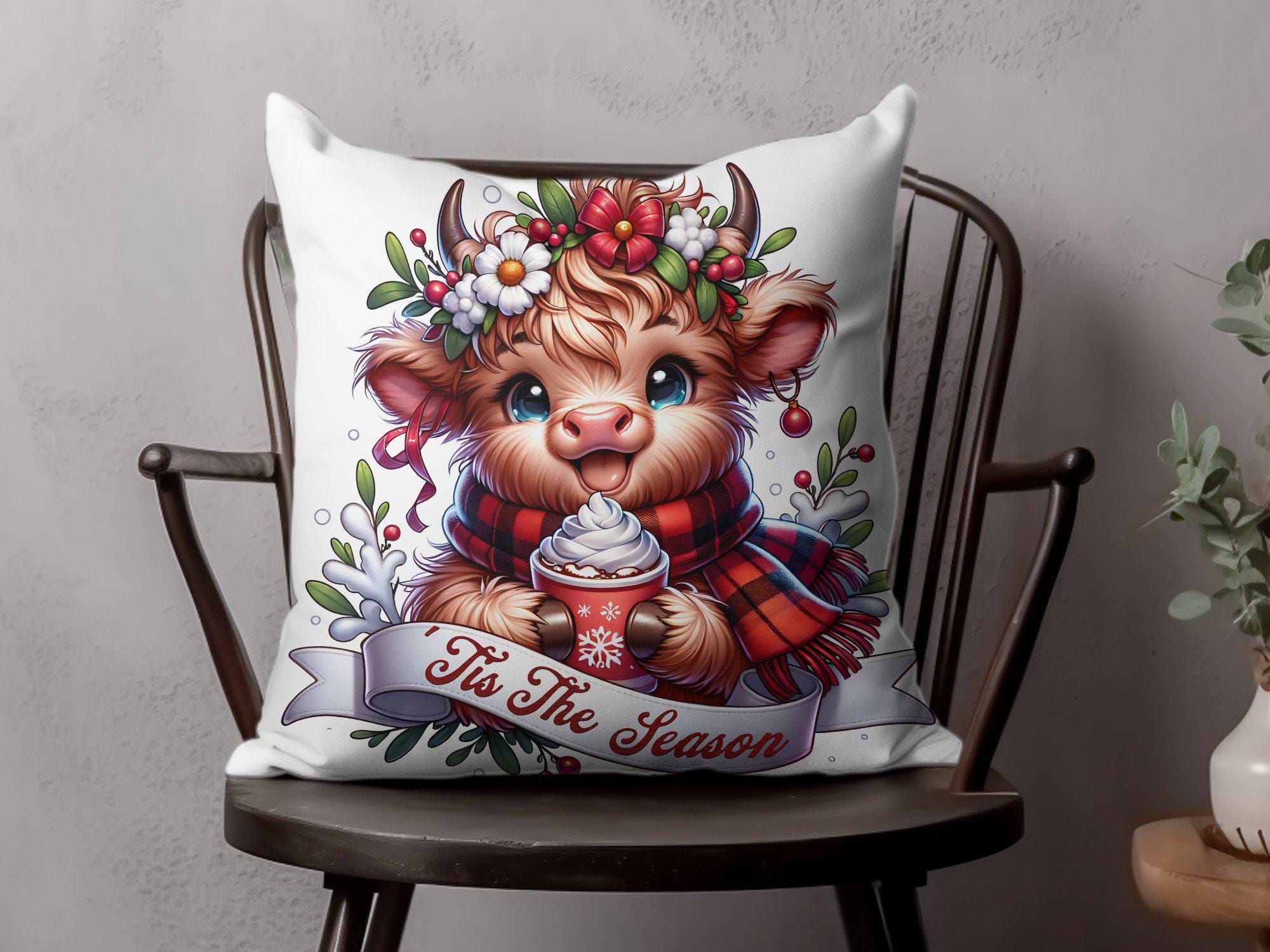 Cute Christmas Highland Cow, Winter Vibe, Holiday Cow Print, Cozy Cow ...