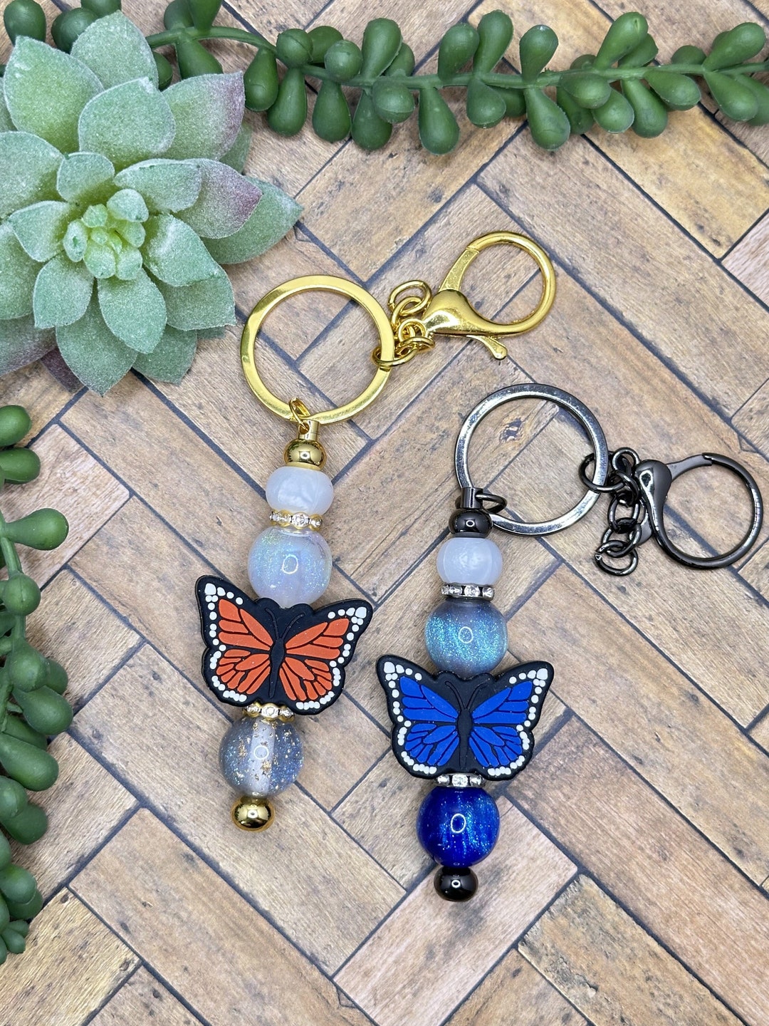 Monarch Butterfly Beaded Bar Keychain - Etsy