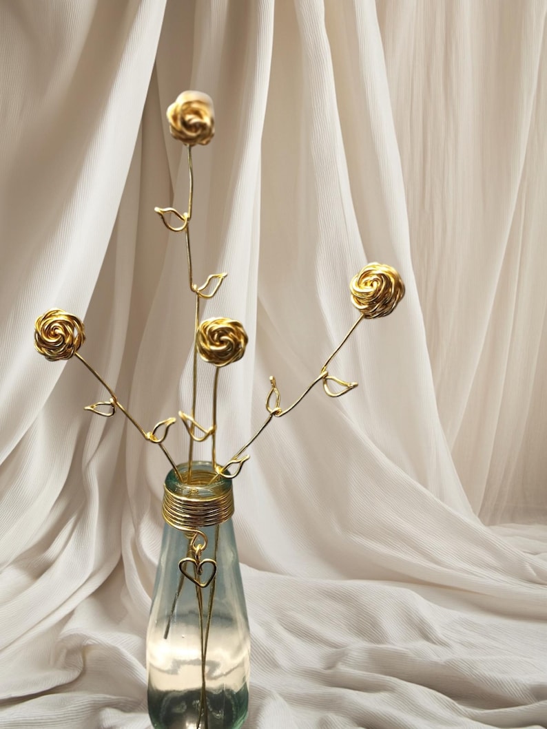 Wire Rose Bouquet Wire Flower Bouquet Botanical Sculpture Blooms ...