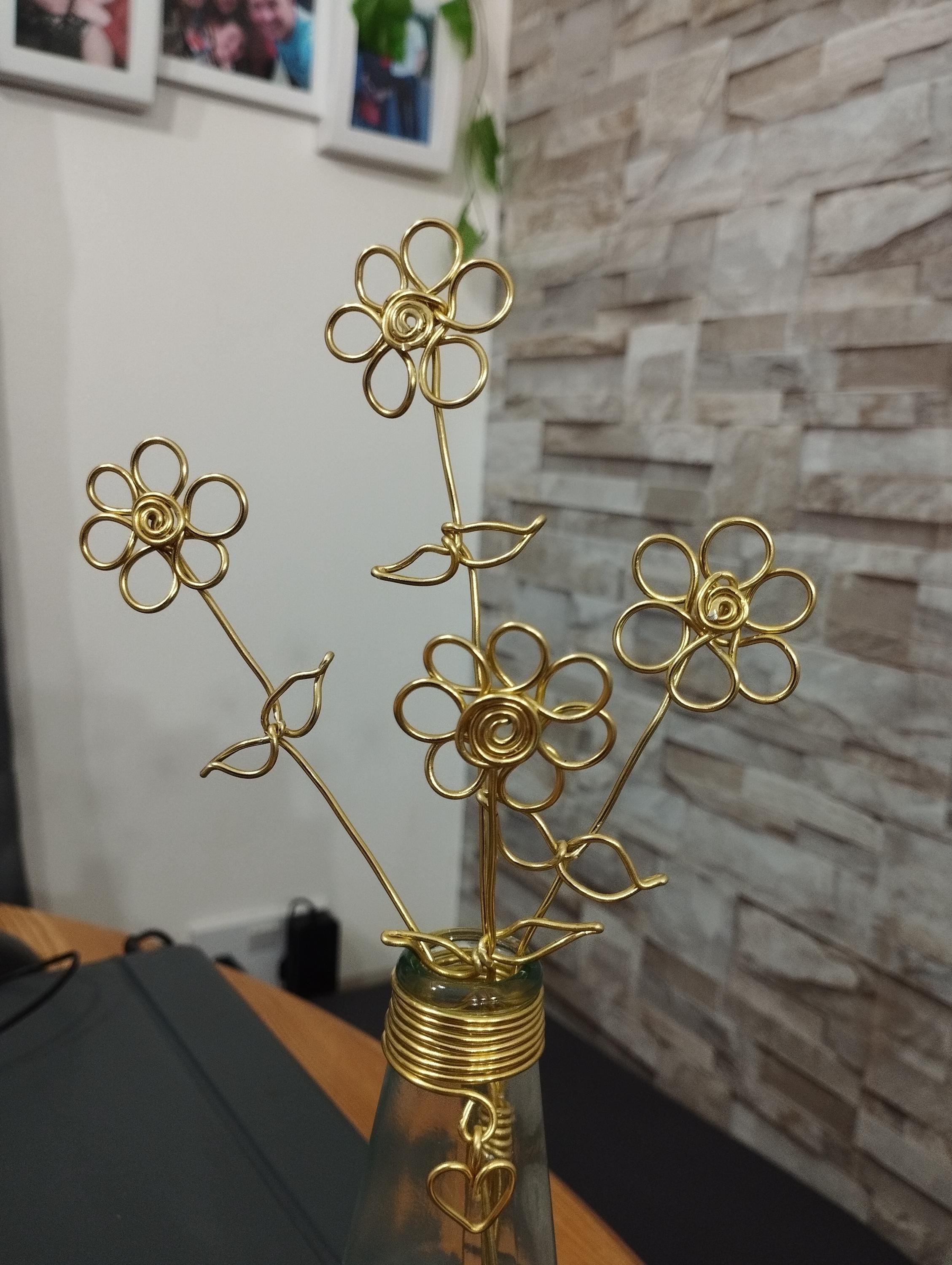 Anodized Aluminum Wire Daisy Bouquet - Everlasting Floral Sculpture - Etsy