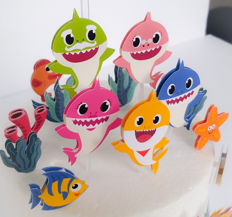 Baby Shark Cake Topper / Shaker Cake Topper / Nome and Age - Etsy