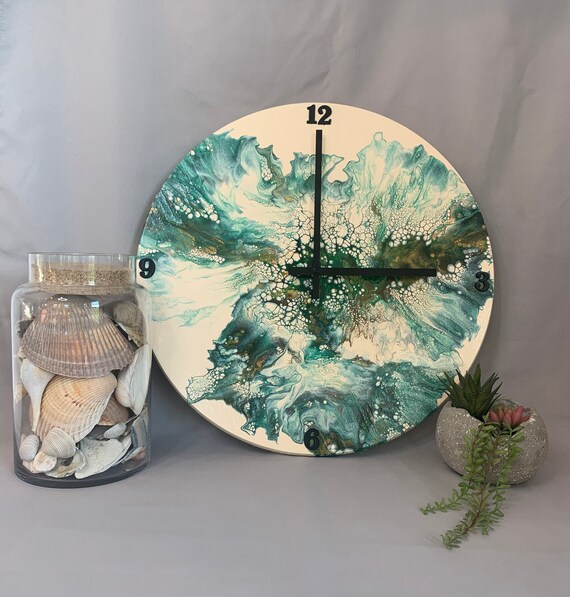 18in Green and Cream Wooden Acrylic Pour Art Clock - Etsy