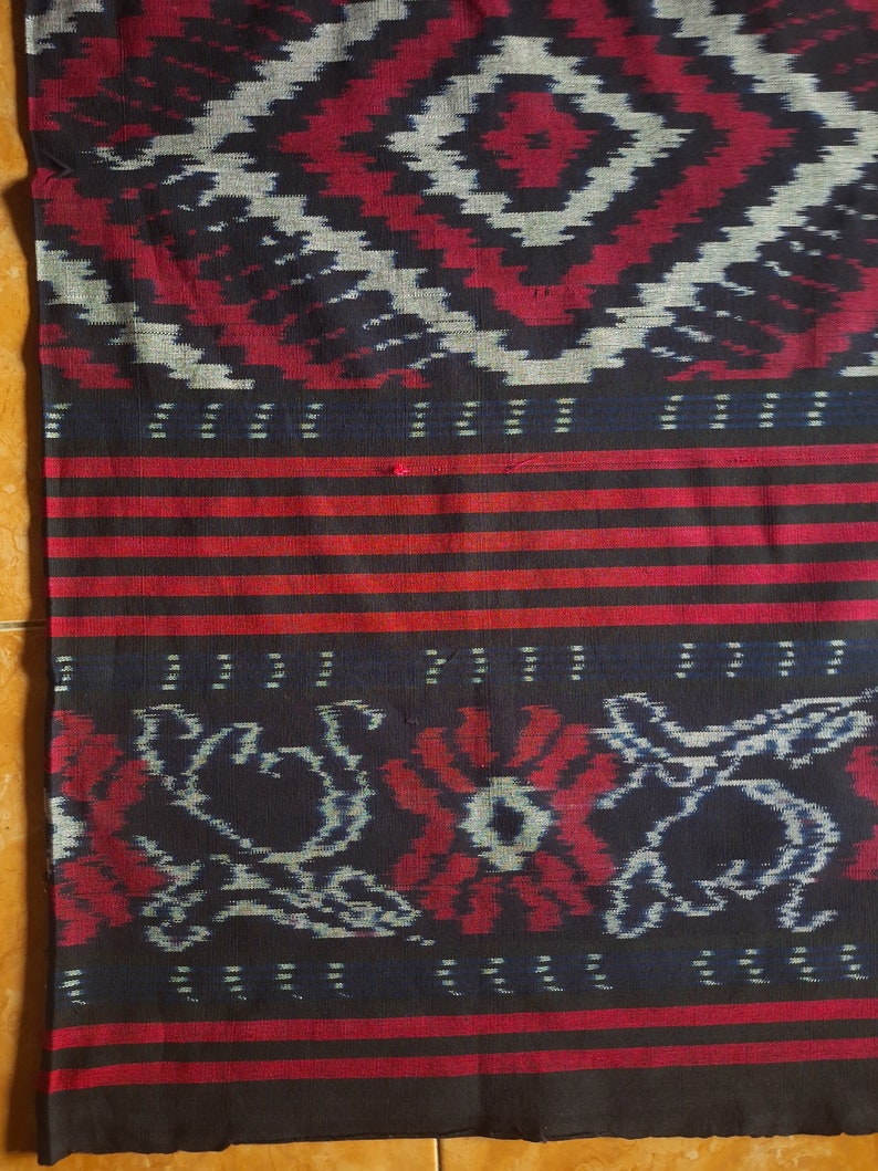 Explore the Timeless Artistry of Ikat Pattern Throw Blanket With Our ...