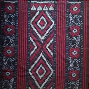 Explore the Timeless Artistry of Ikat Pattern Throw Blanket With Our ...