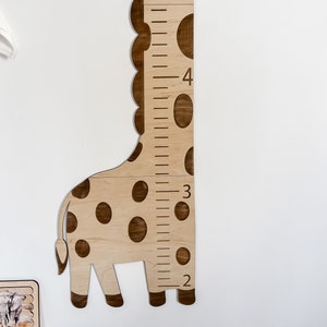 Safari Nursery Decor Giraffe Growth Chart - Personalized Baby Gift - Etsy
