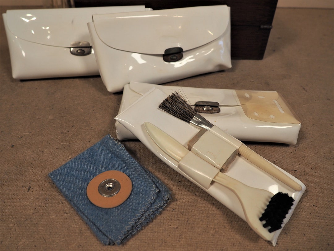 Vintage Typewriter Cleaning Kit / Etui or Sheath Original 1960's New ...