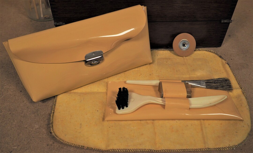 Vintage Typewriter Cleaning Kit / Etui or Sheath Original 1960's New ...