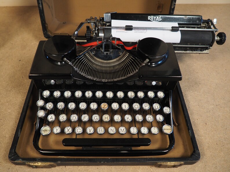 WORKING Typewriter Royal Model O 1933 Antique Portable Typewriter Rare ...