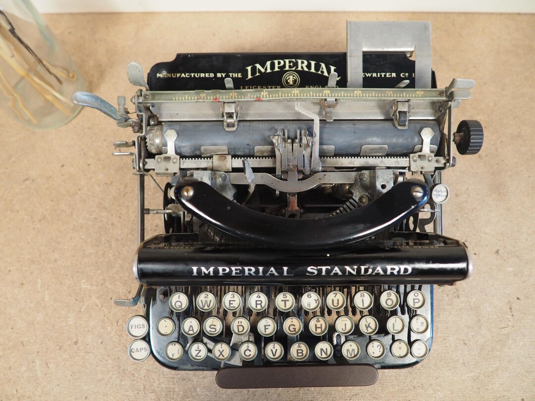 Antique IMPERIAL D Portable Typewriter 1923 Vintage Typewriter Rare ...