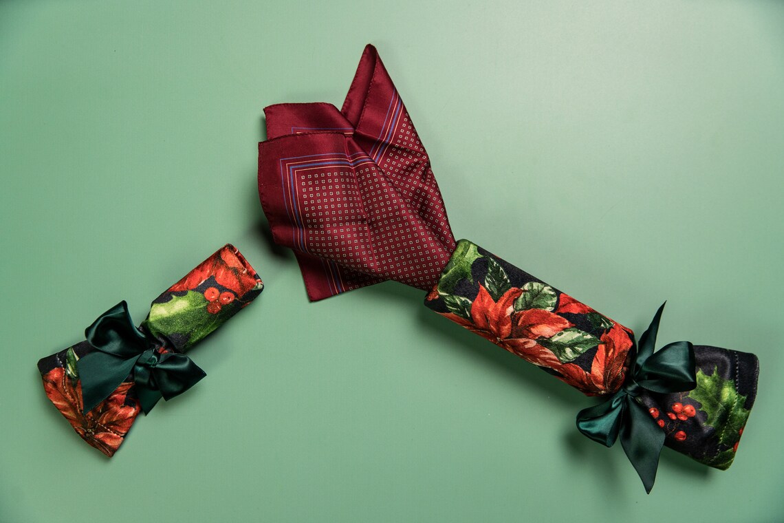 Six Velvet Luxury Reusable Crackers With Snaps in Floral Print - Etsy