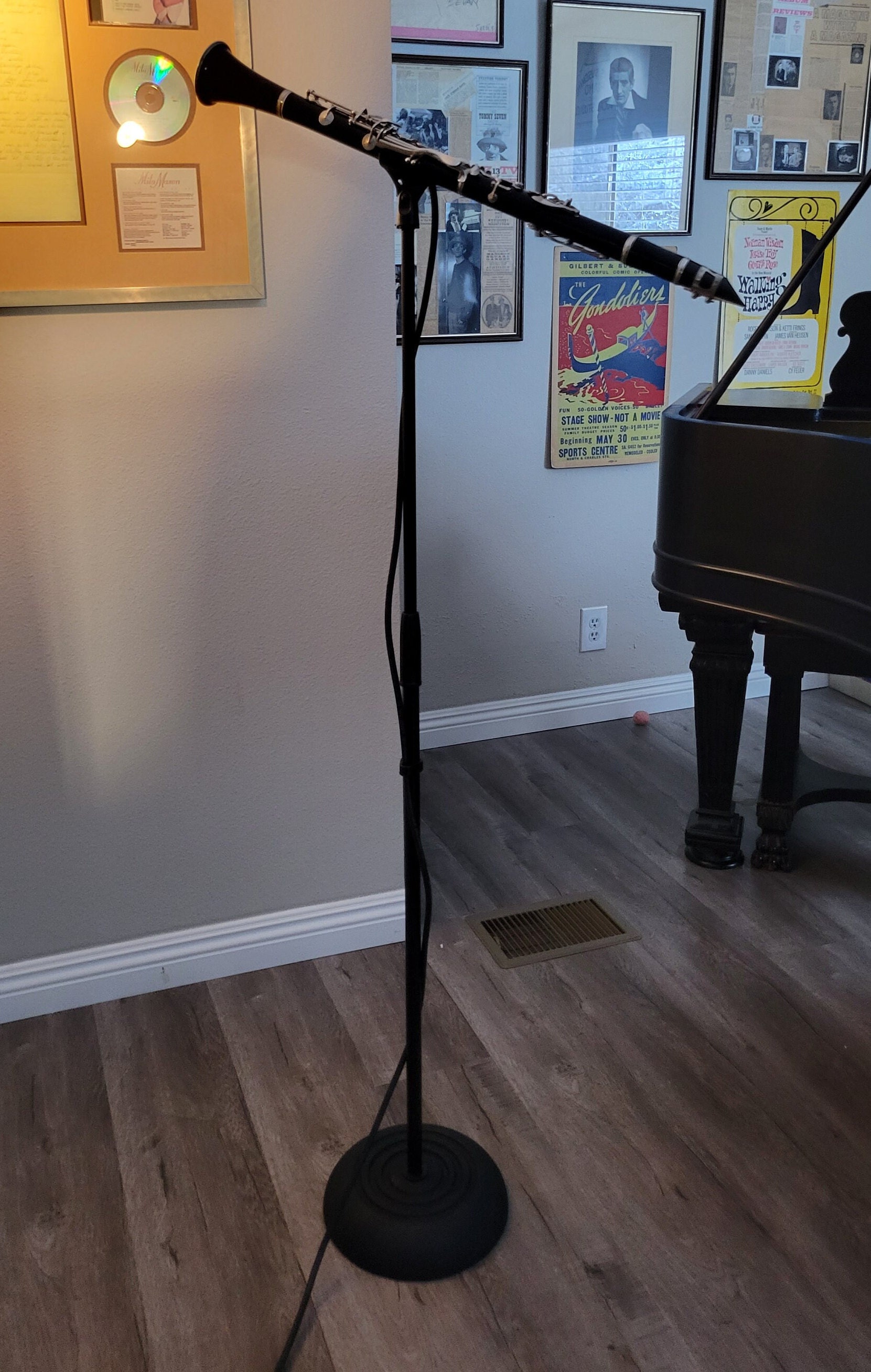 Clarinet Custom Floor Lamp Light Fixture Full Color Wi-fi Enabled ...