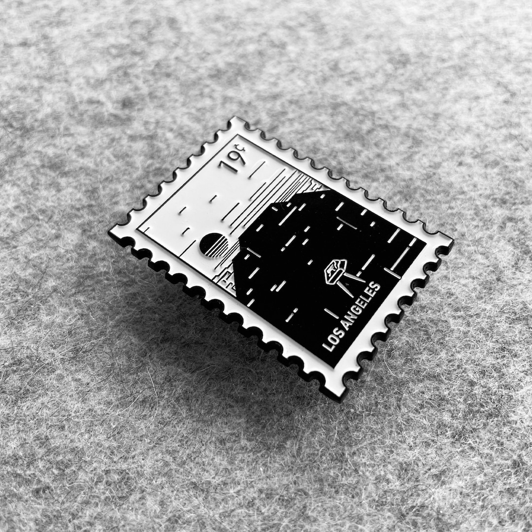 Neon Skyline Sci-fi Enamel Pin – Cyberpunk City Stamp - Etsy