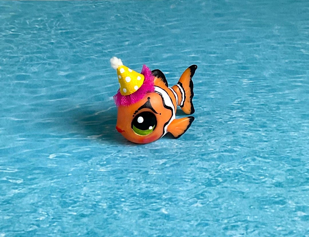 Littlest Pet Shop Custom Clown Fish,hand Painted LPS Fish,repainted LPS ...