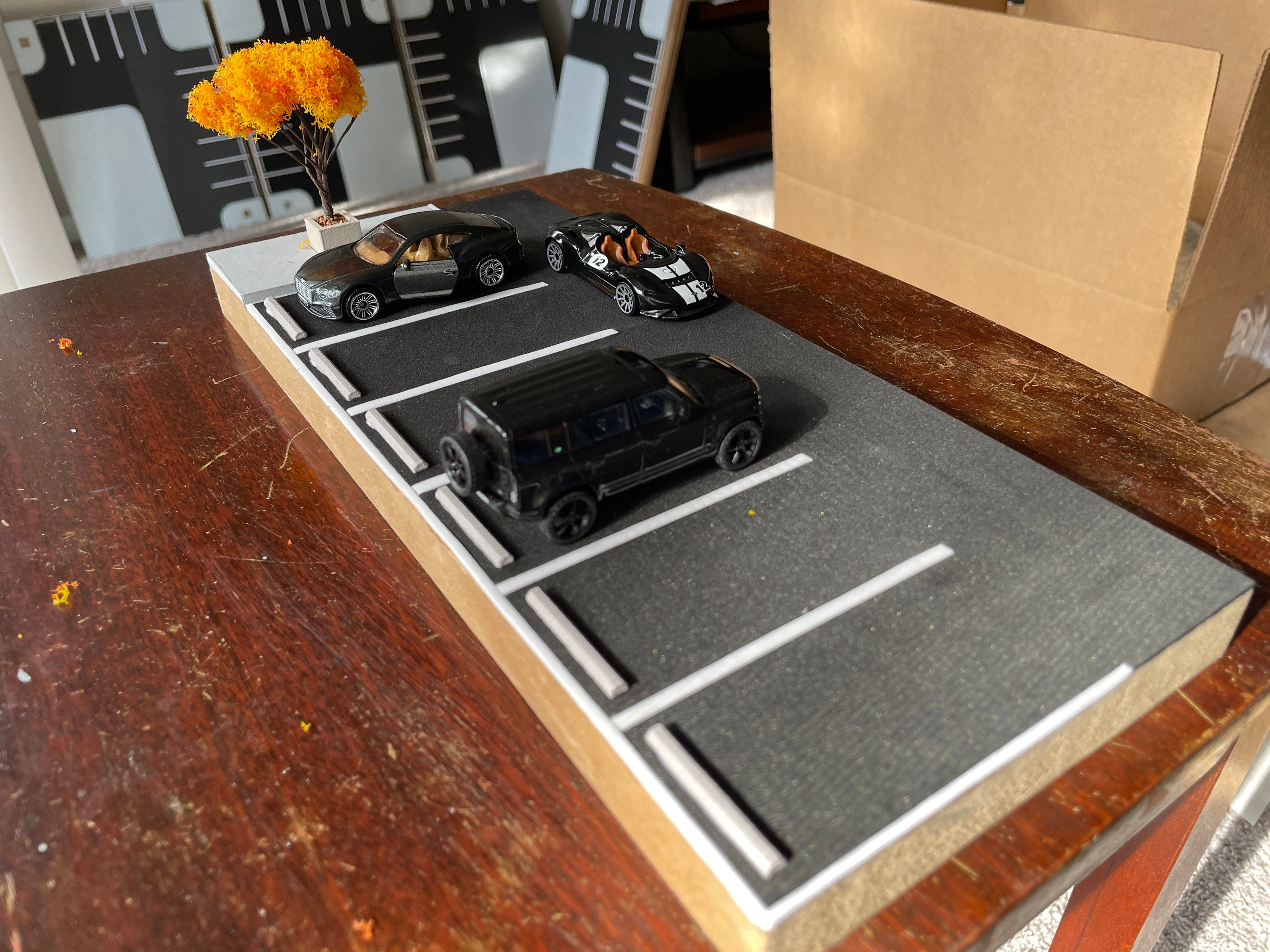1/64 Parking Lot Desk Diorama - Etsy