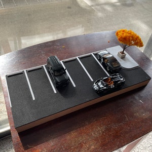 1/64 Parking Lot Desk Diorama - Etsy