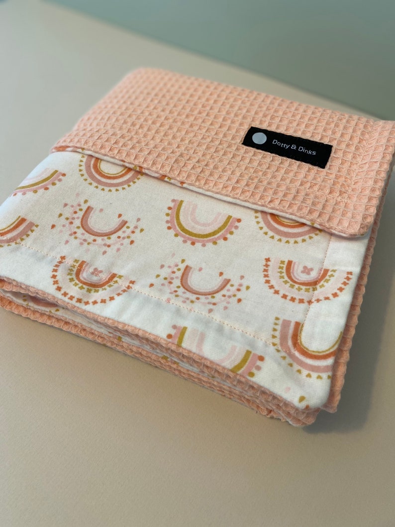 THE RAINBOW DOTTY - 70 X 90cm Apricot Waffle Blanket - Soft, Snuggly ...