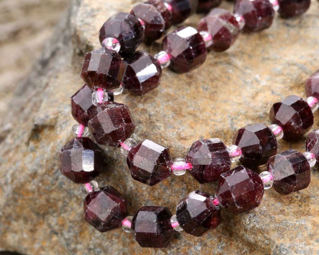 Garnet Energy Tube 7-8x7-7.5mm Beads - Etsy