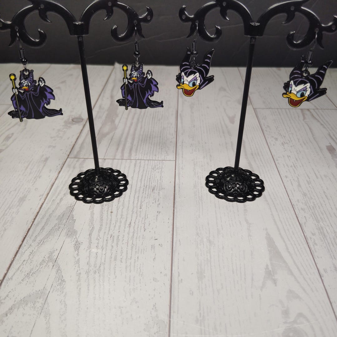 Daisy Duck Dressed as Maleficent - Etsy