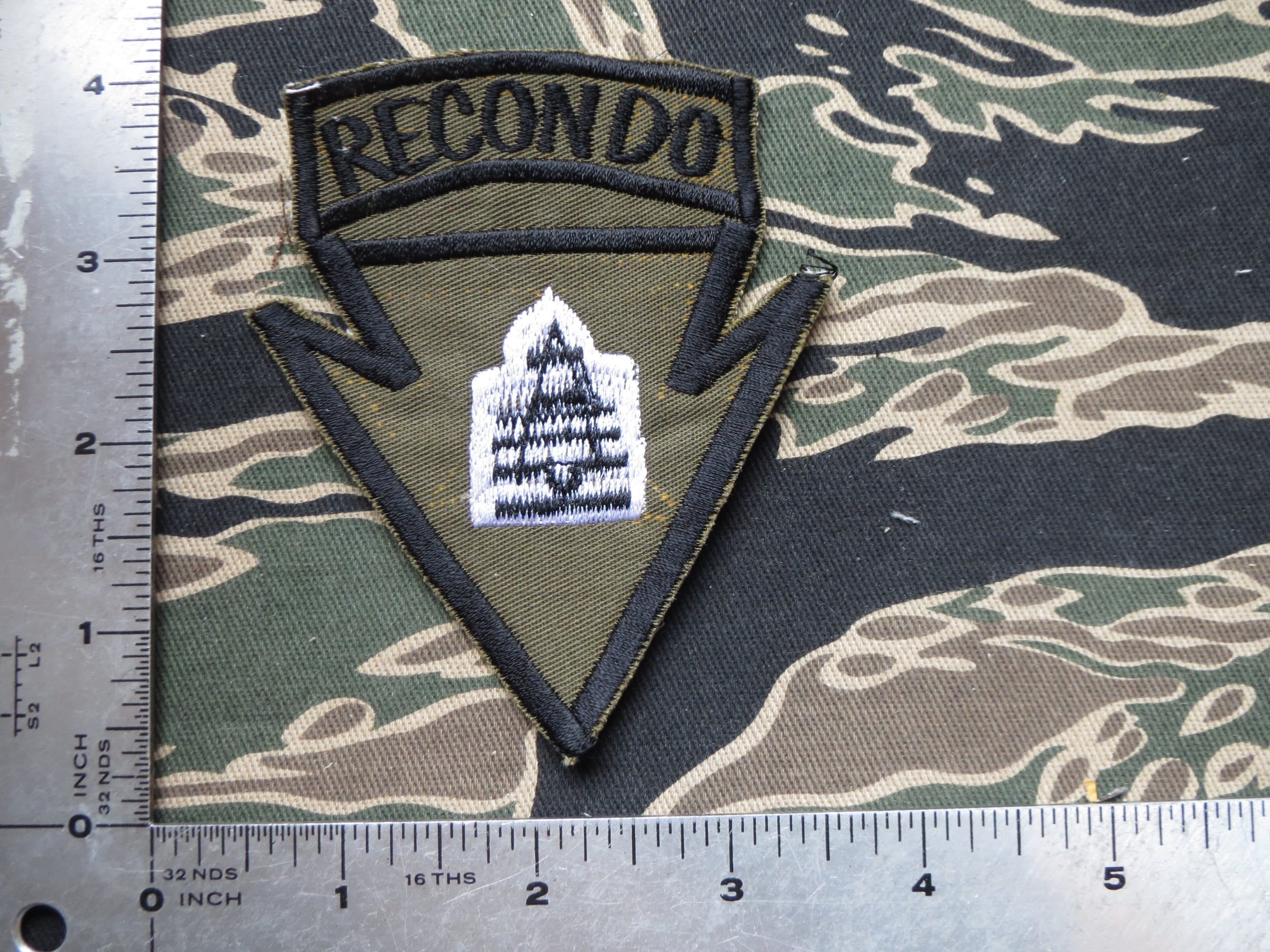 Patch Plus 1 Free Patch Vietnam War III CORPS RECONDO - Etsy