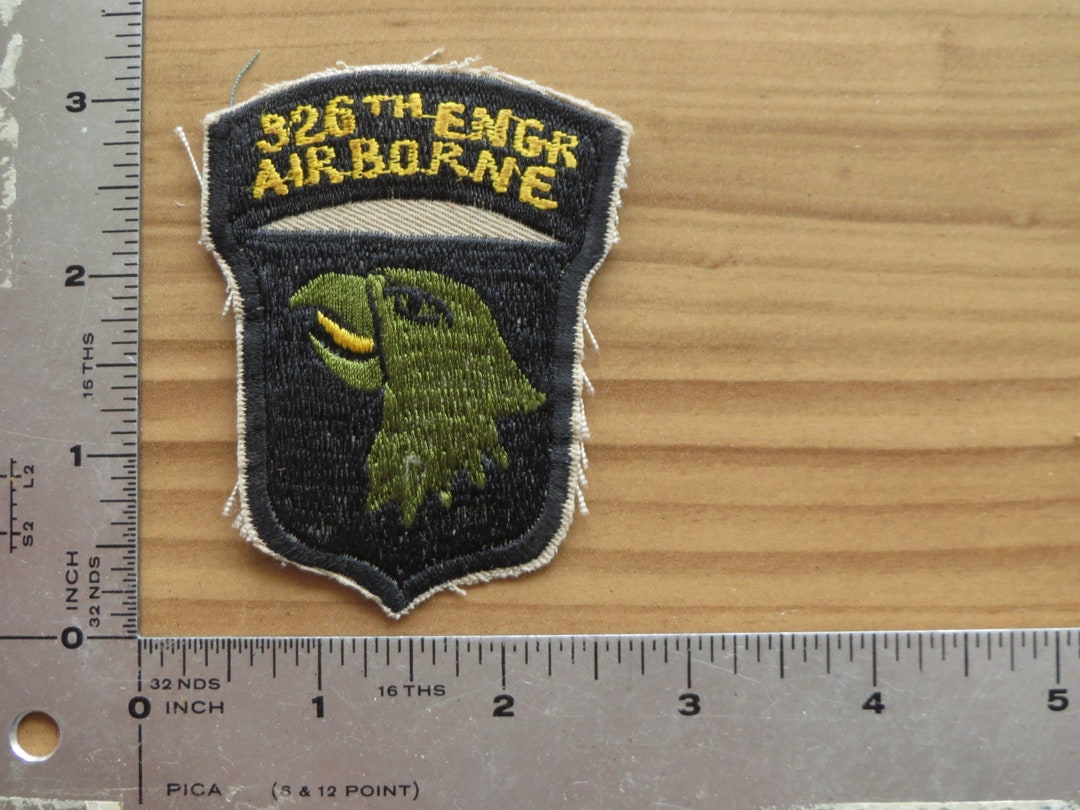 Patch , 326th , Airborne , 101st Airborne Division , Airmobile ...