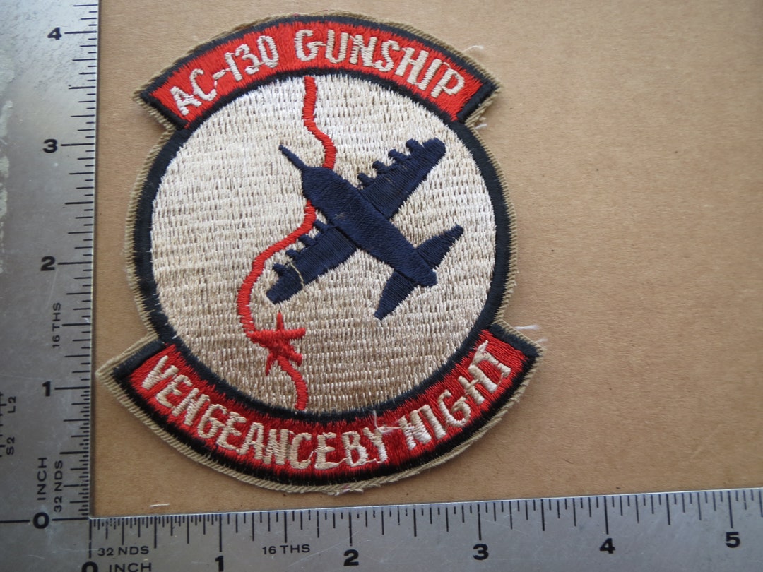 Patch , Vengeance by Night , Spectre, Usaf Ac-130 Gunship , Vietnam War ... Patch , Vengeance by Night , Spectre, Usaf Ac-130 Gunship , Vietnam War ...