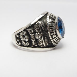 01, RING , Army , 101st Ring , Airborne Division , Us Paratroopers , US ...