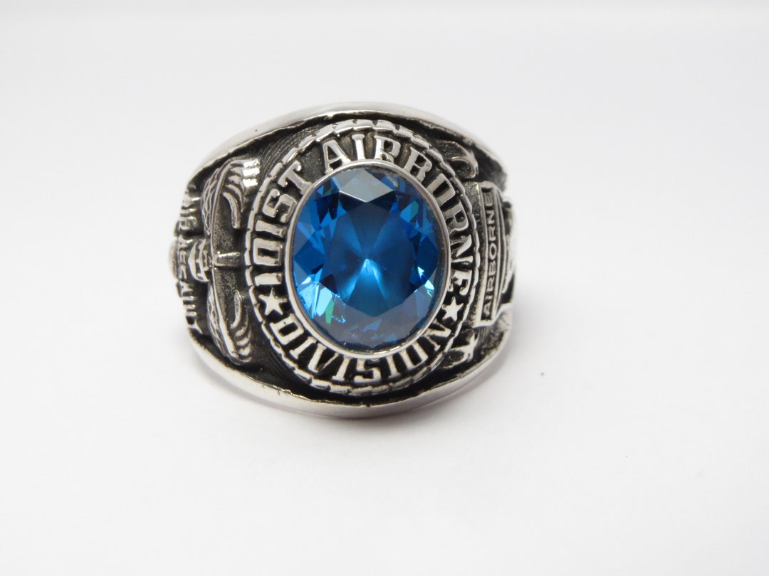 01, RING , Army , 101st Ring , Airborne Division , Us Paratroopers , US ...