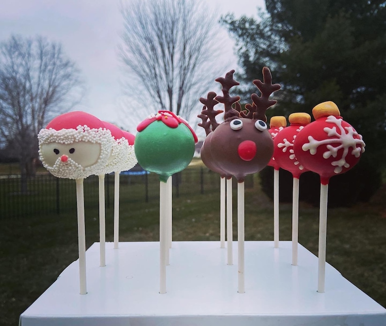 Christmas Theme Cake Pops - Etsy