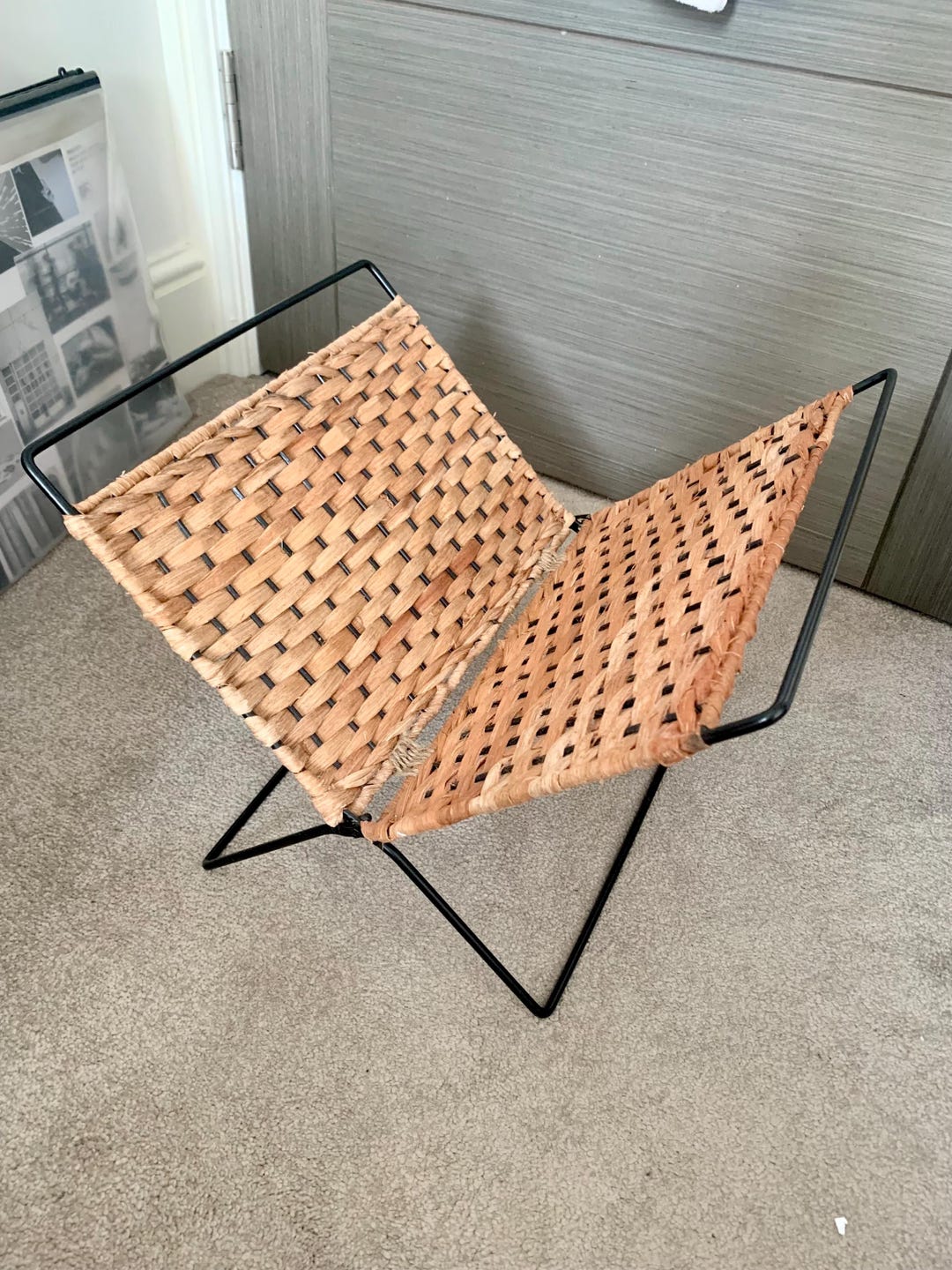 Beautiful Vintage Wicker Magazine Rack, Rattan Newspaper Holder, Home ...