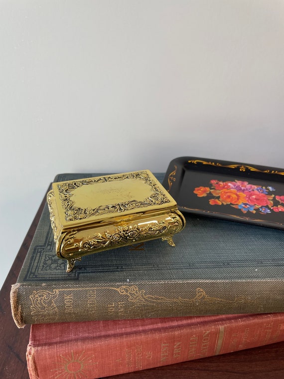 Vintage metal trinket box - Gem