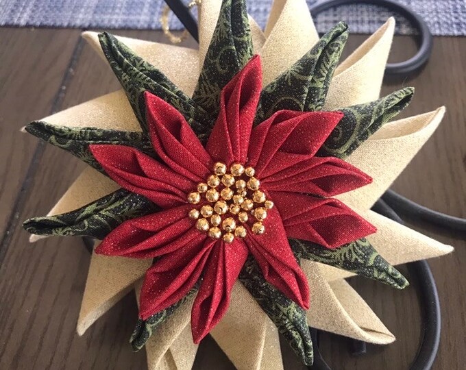 Poinsettia Prairie Point Pinwheel - Etsy