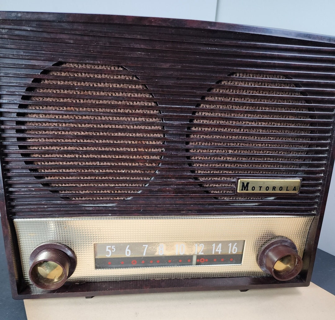 Vintage Motorola AM Tube Radio - Etsy