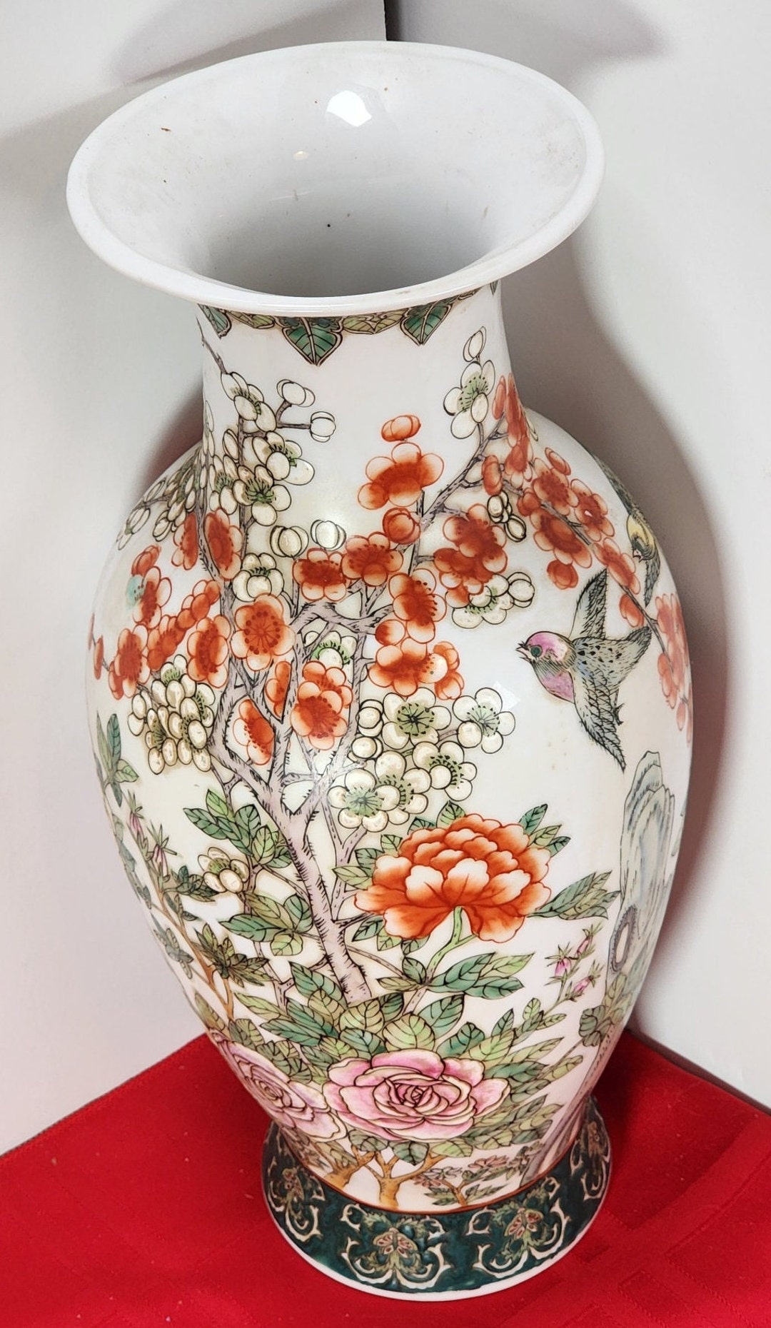 Classic Chinese Hand Painted Vase - Etsy