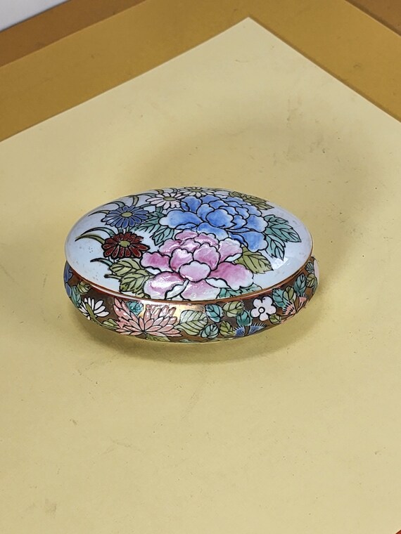 Vintage chinese trinket box - Gem