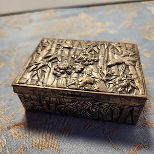 Vintage Metal Trinket Box - Etsy