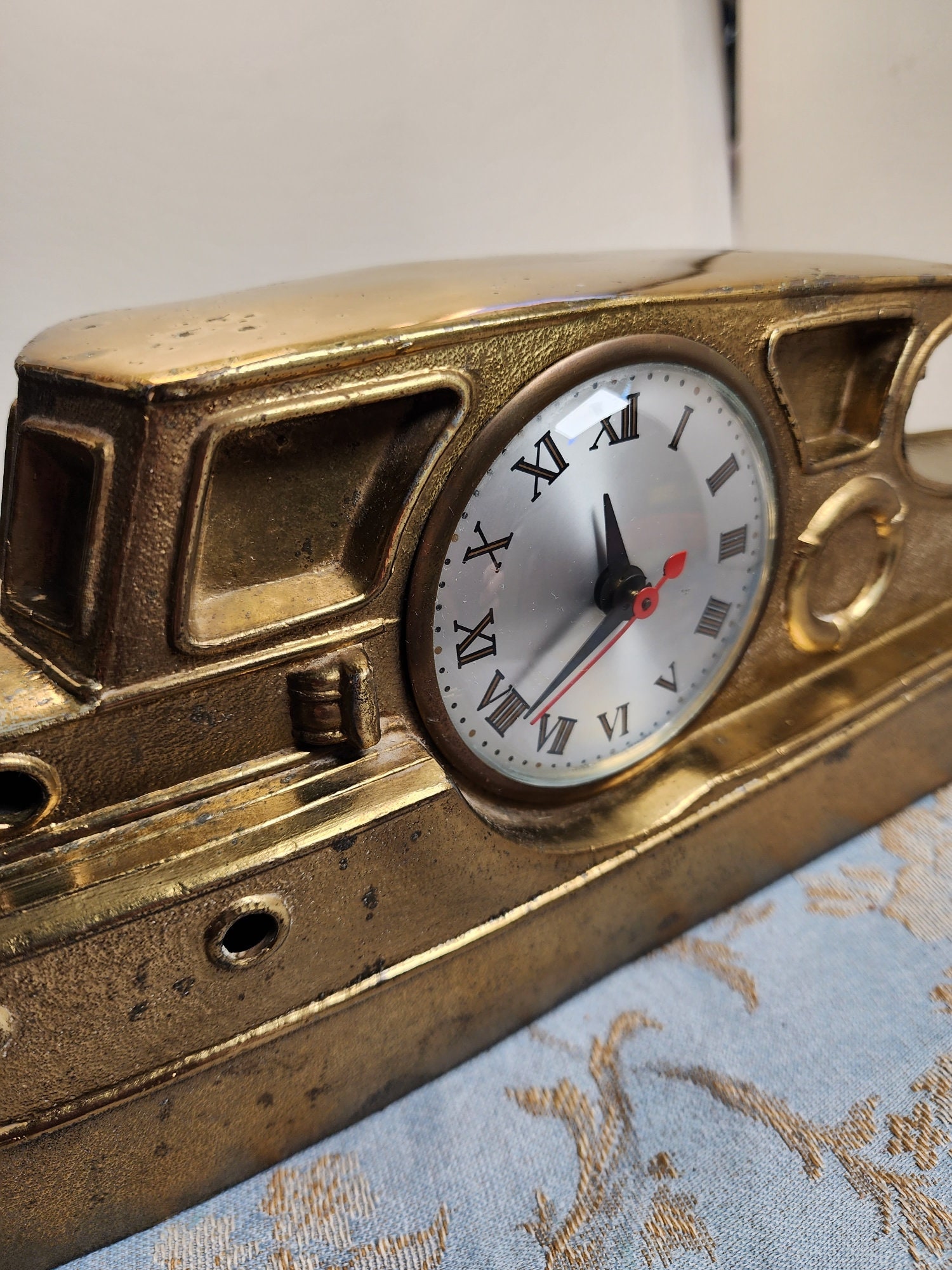 Vintage Sessions Boat Clock - Etsy