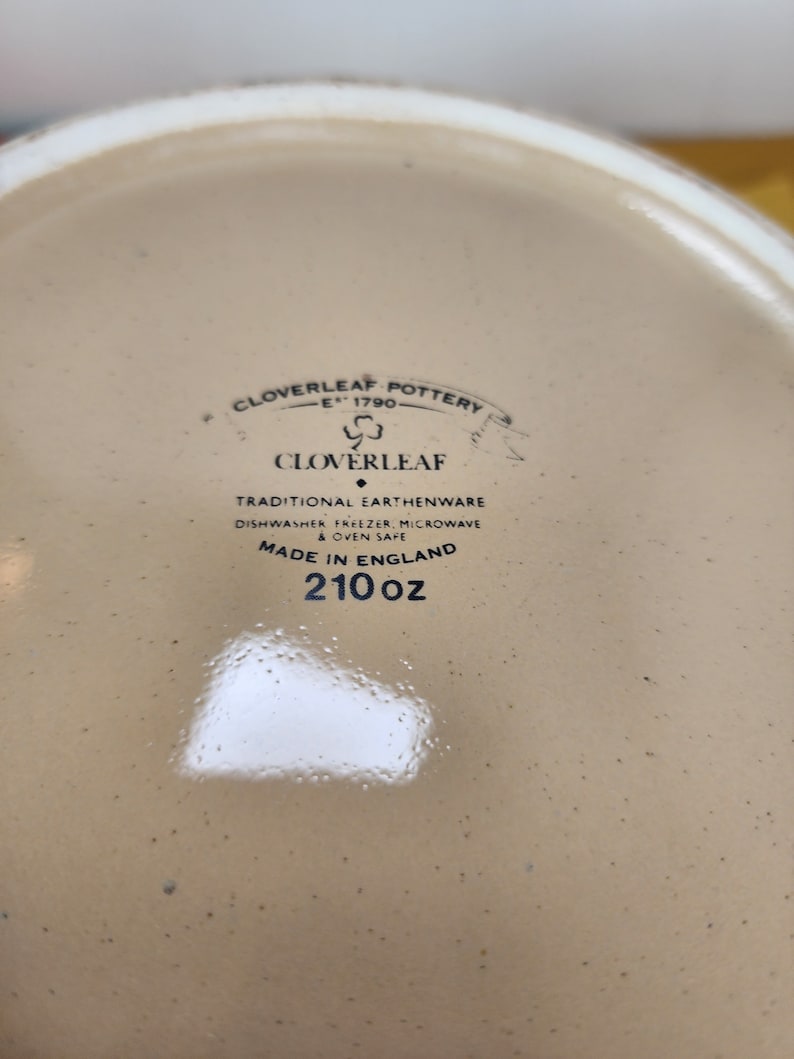 Beautiful Vintage Cloverleaf English Earthenware Mixing Bowl - Etsy