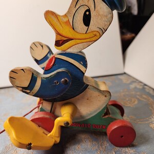 Vintage Donald Duck Pull Toy - Etsy
