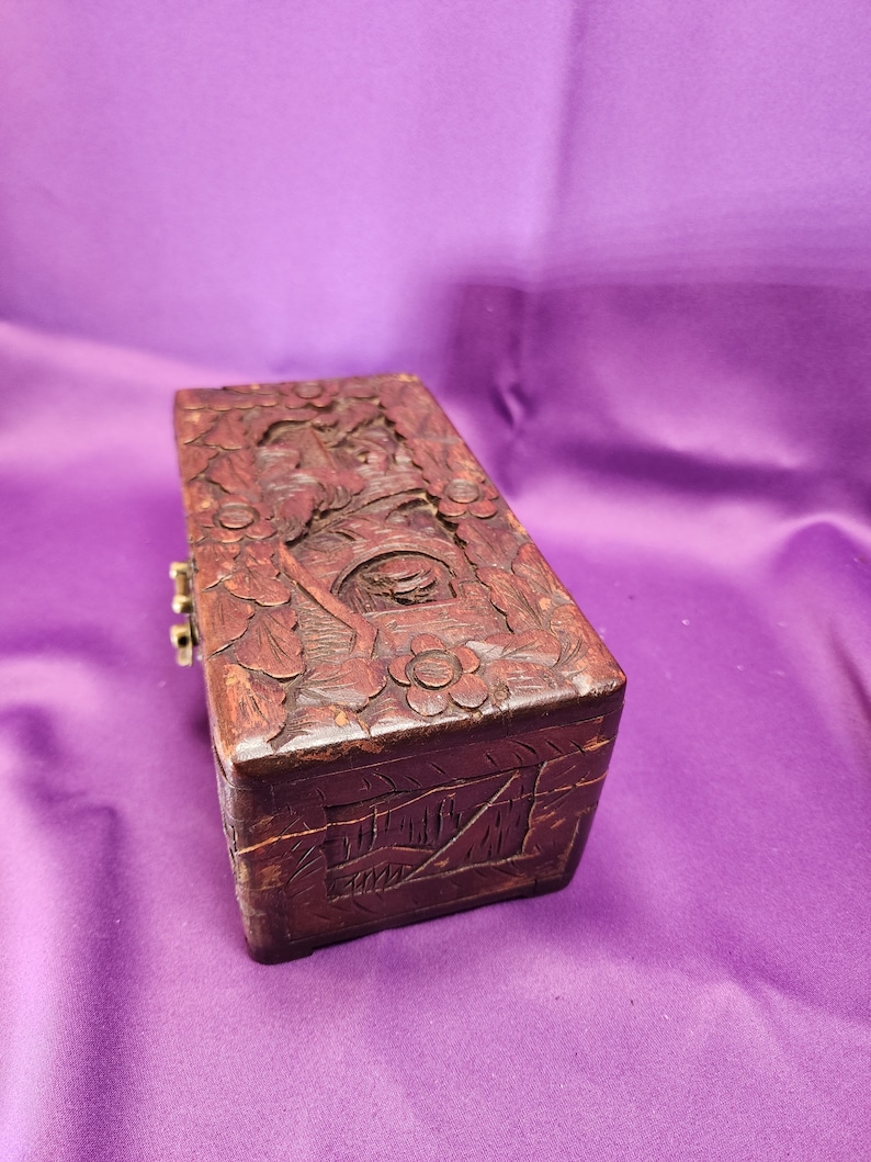 Vintage Carved Wooden Box - Etsy
