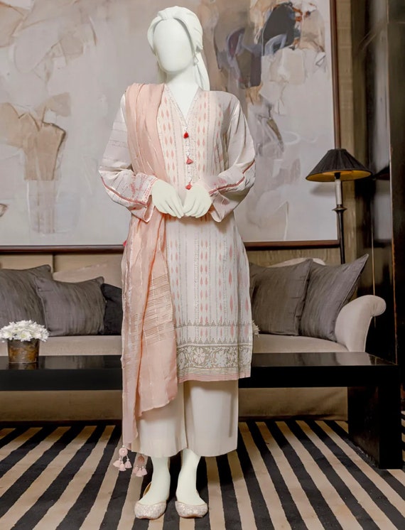 Junaid Jamshed Shalwar Kameez Design 2022