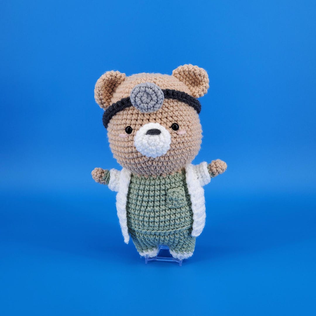 Crochet Doctor Bear Plush Stuffed Medical Bear in Scrubs and Lab Coat ...