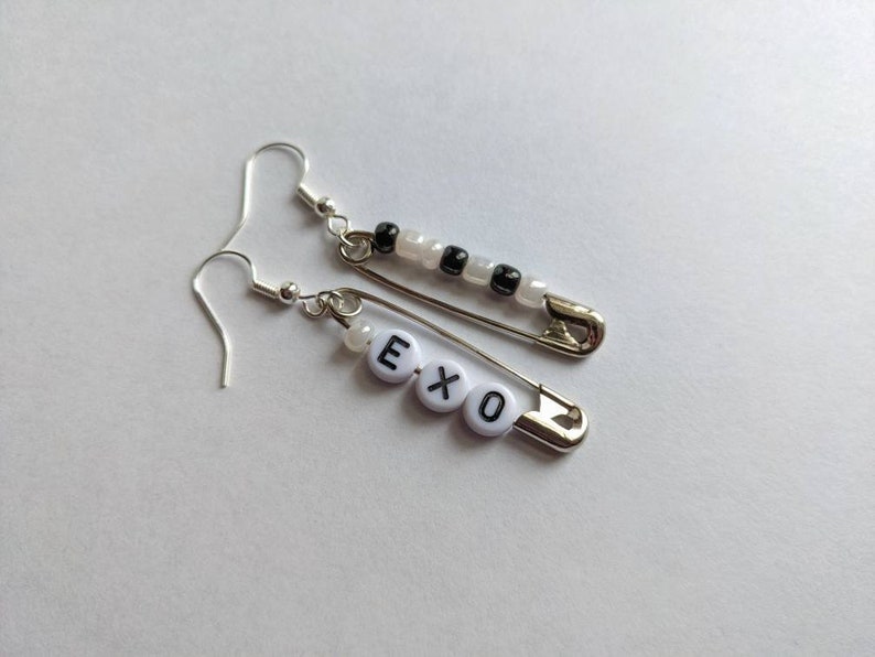 KPOP Safety Pin Earrings Bts Seventeen Blackpink Txt Exo Nct - Etsy