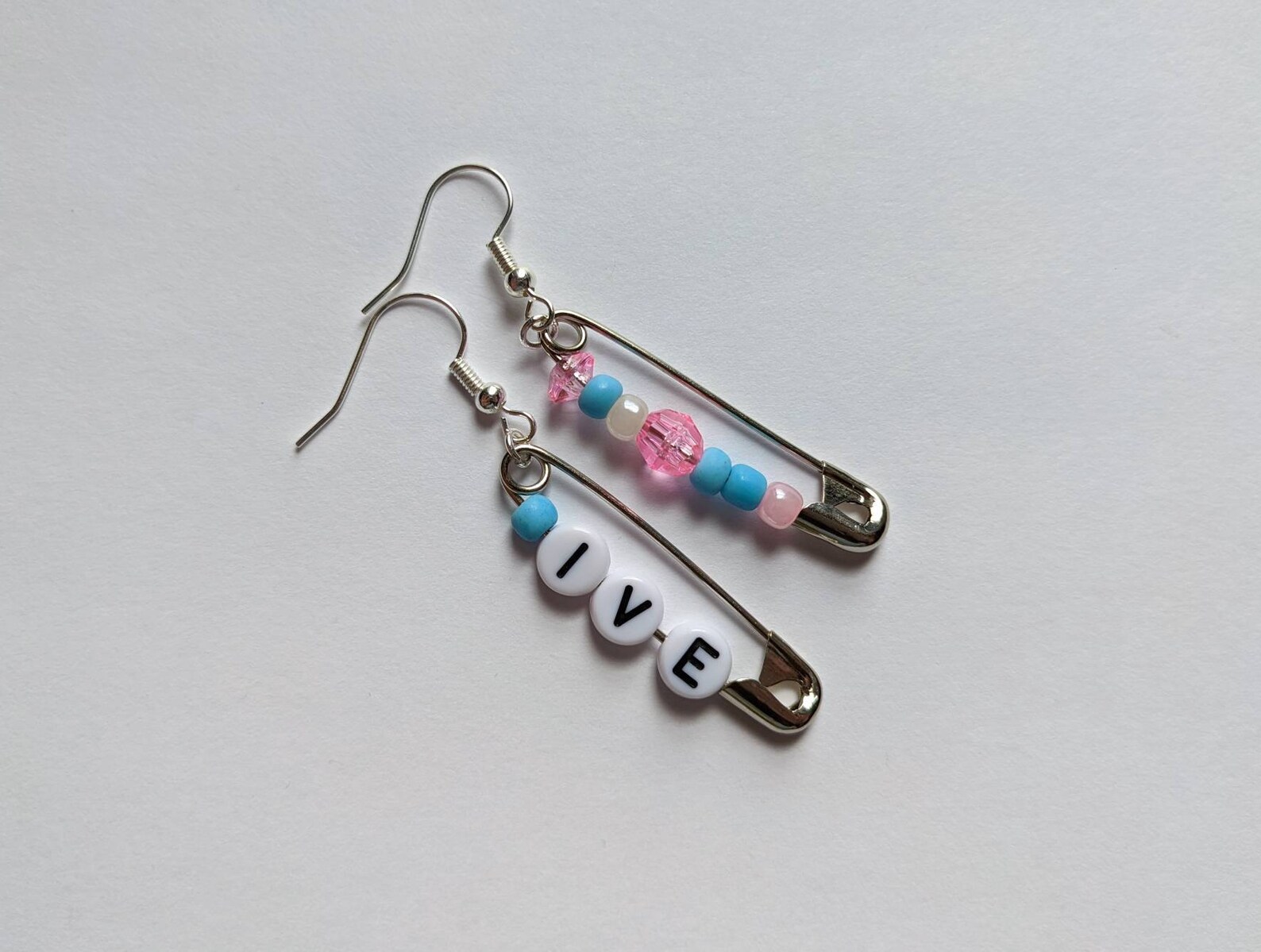 KPOP Safety Pin Earrings Bts Seventeen Blackpink Txt Exo Nct Stray Kids ...