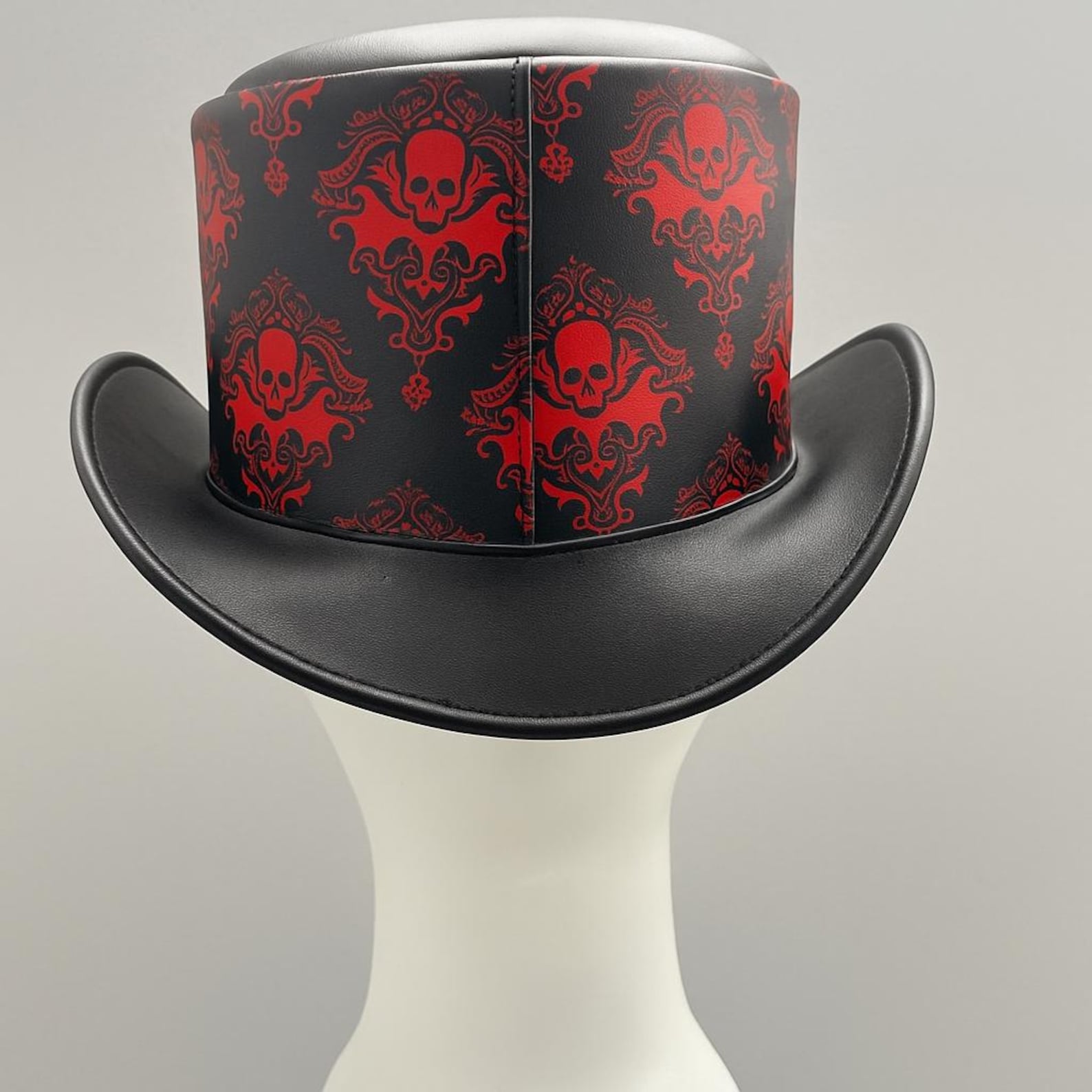Steampunk Black Leather Top Hat With Red Skull Pattern – Gothic Cosplay ...