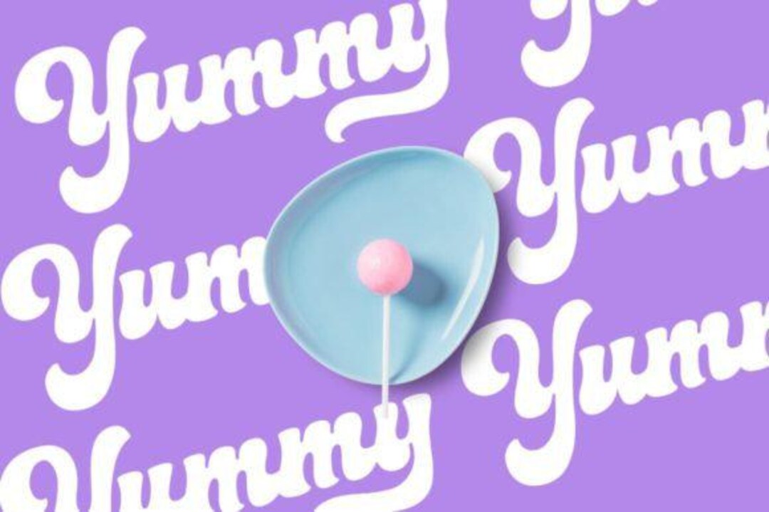 Nostalgic Font, Flowy Font, Modern Serif Font, Retro 70s Font, Fonts ...